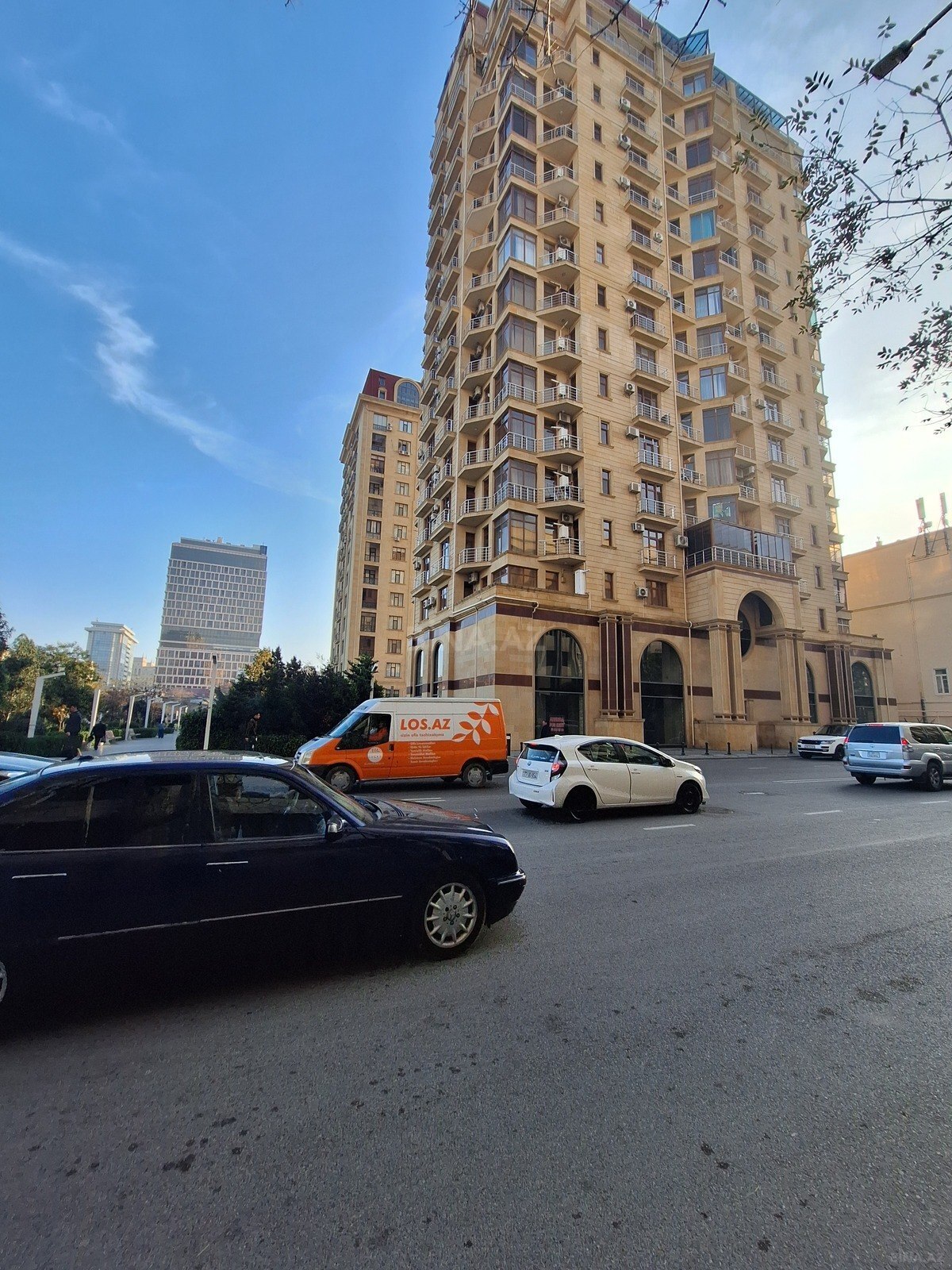 Qaraj — 18 m² — 28 May m., Bakı, Azərbaycan (5682340) - bina.az